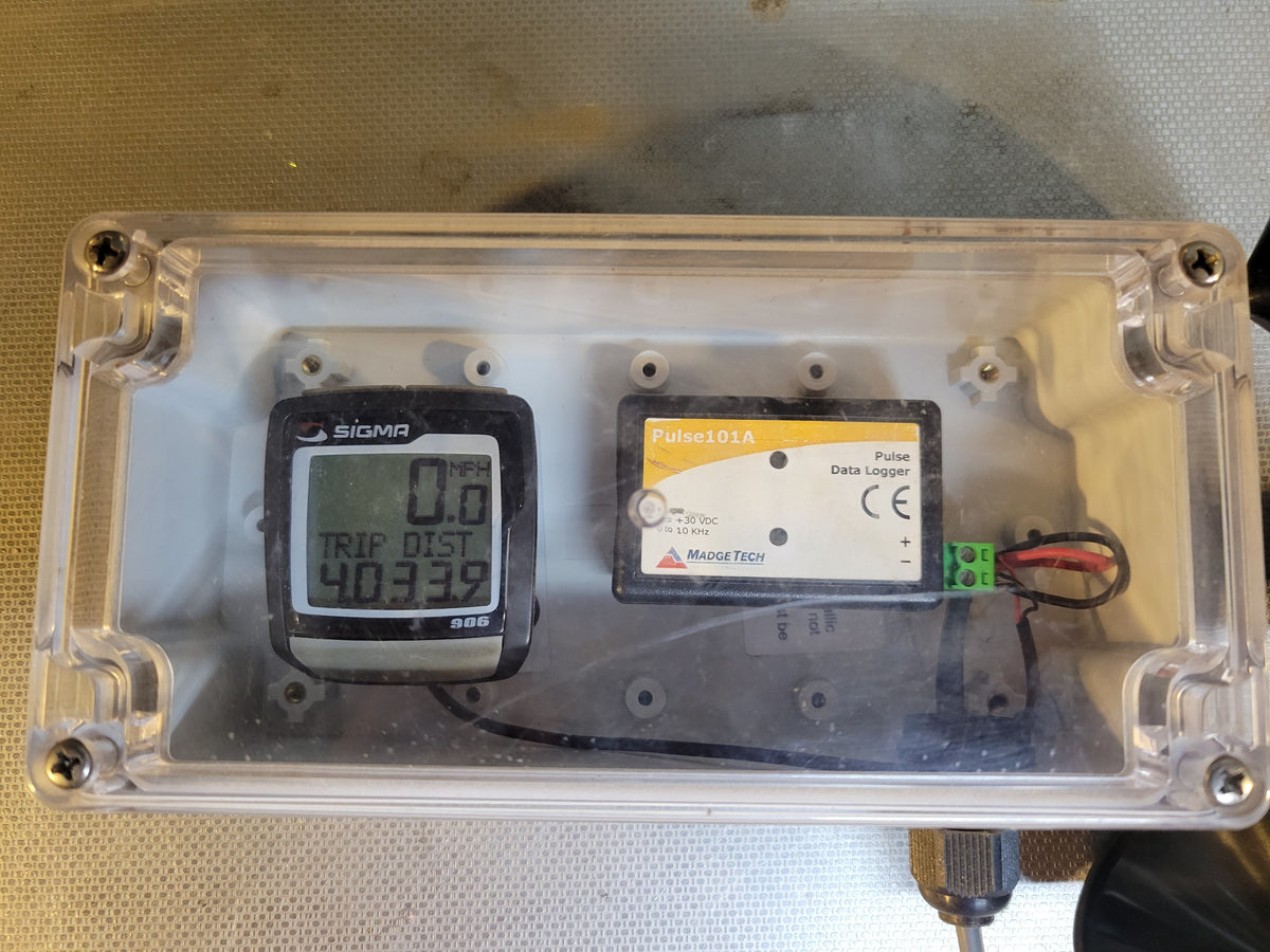 Madgetech Pulse 101A Wind Speed Data Recorder Plus Vertex Wind Anemome ...